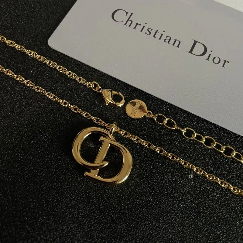 Official Christian Dior Necklaces
