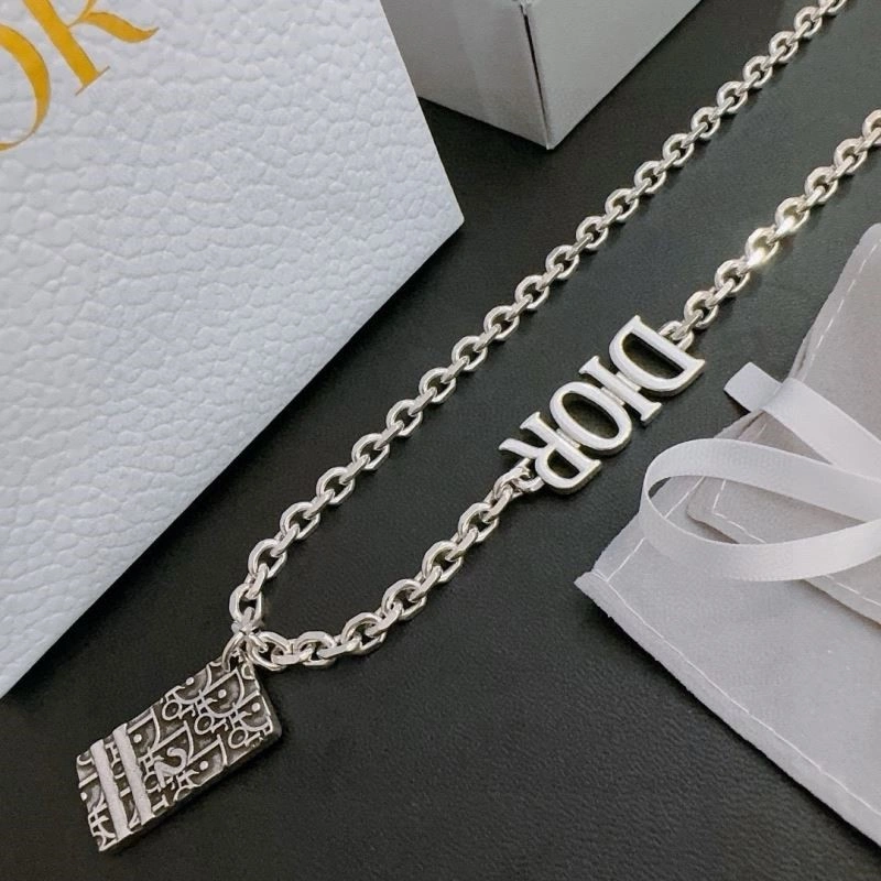 Inexpensive Christian Dior Necklaces