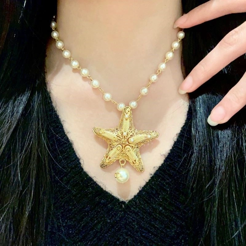 Christian Dior Necklaces