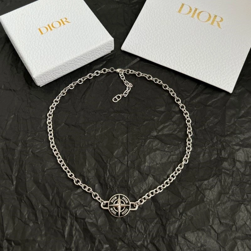 High accuracy Christian Dior Necklaces
