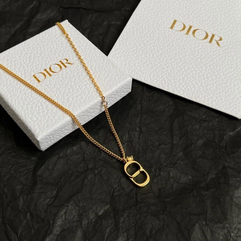 Inexpensive Christian Dior Necklaces
