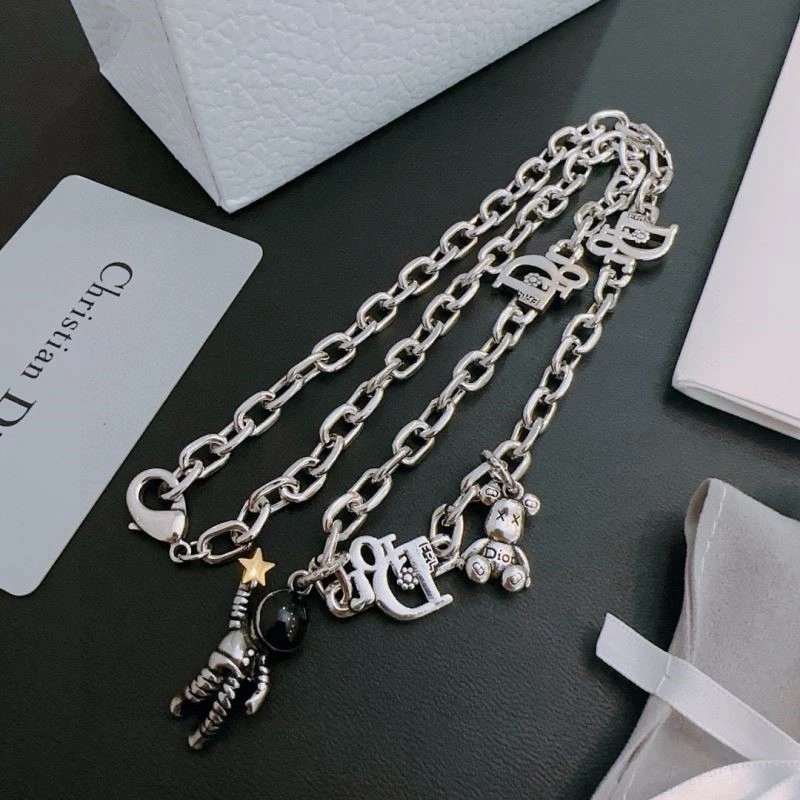 1:1 copy Christian Dior Necklaces