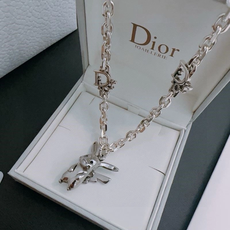Cut-rate Christian Dior Necklaces