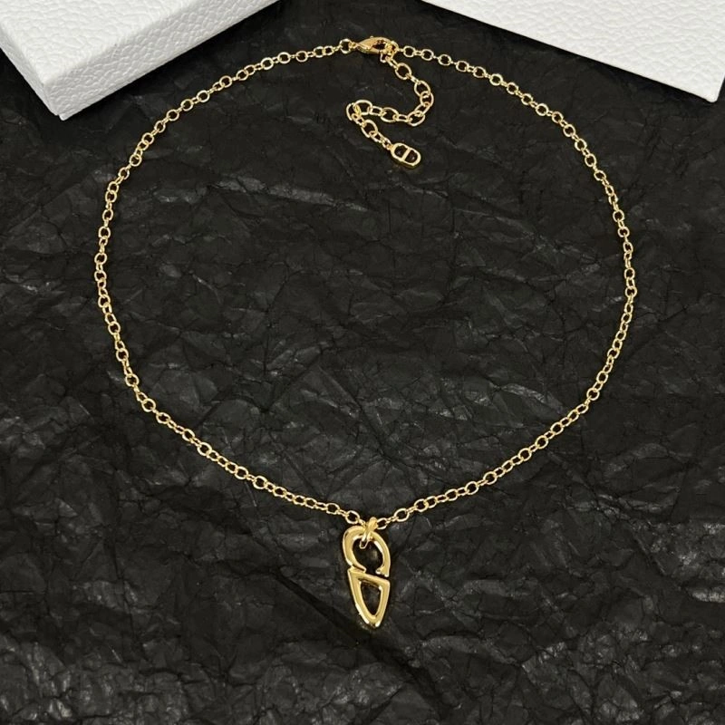 1:1 copy Christian Dior Necklaces