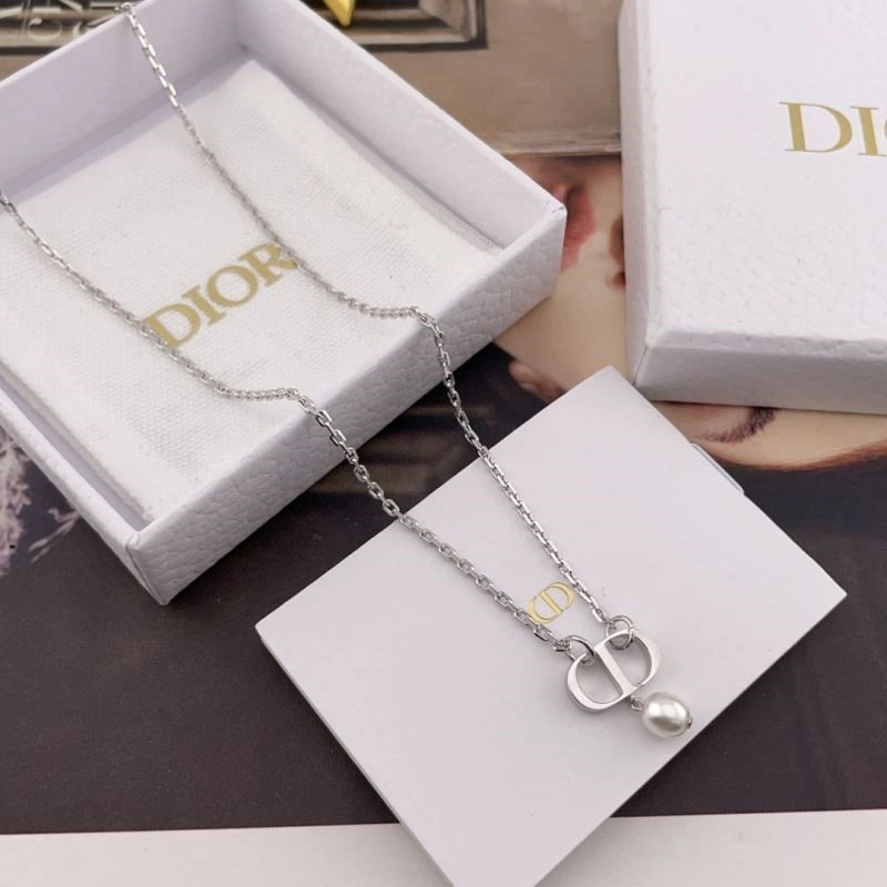 Exact replica Christian Dior Necklaces