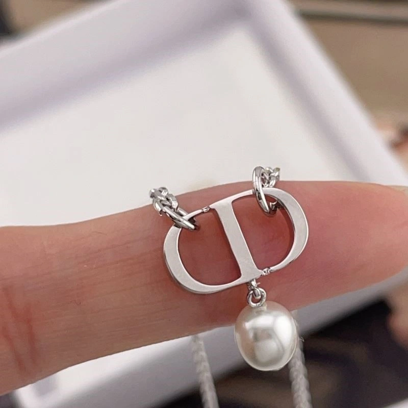 Exact replica Christian Dior Necklaces