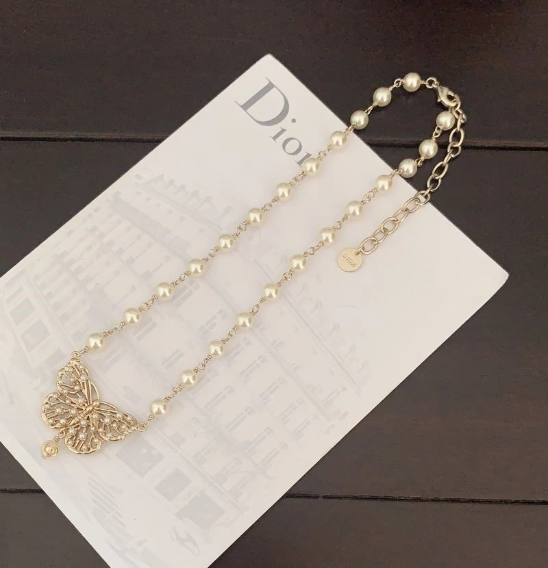 Reasonably priced Christian Dior Necklaces