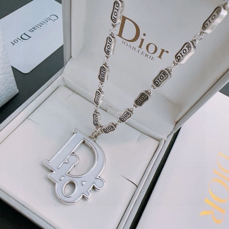 High accuracy Christian Dior Necklaces