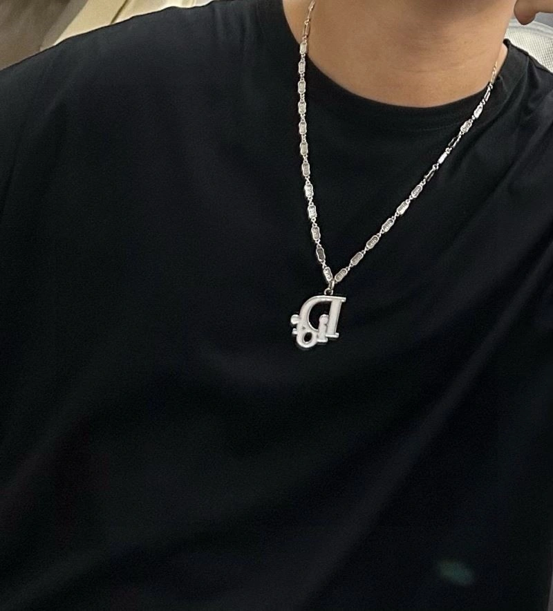 High accuracy Christian Dior Necklaces