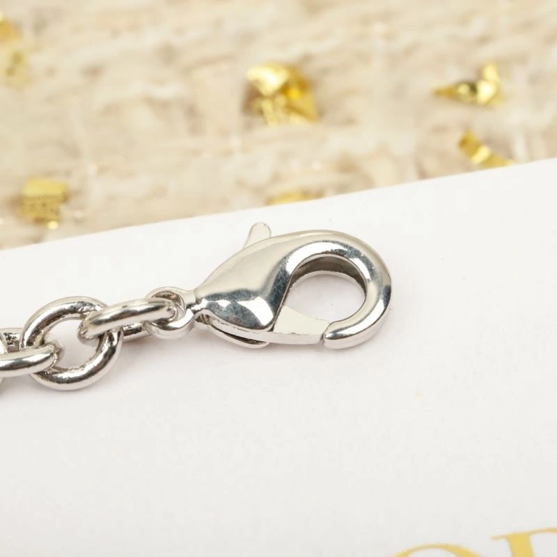 High fidelity Christian Dior Necklaces