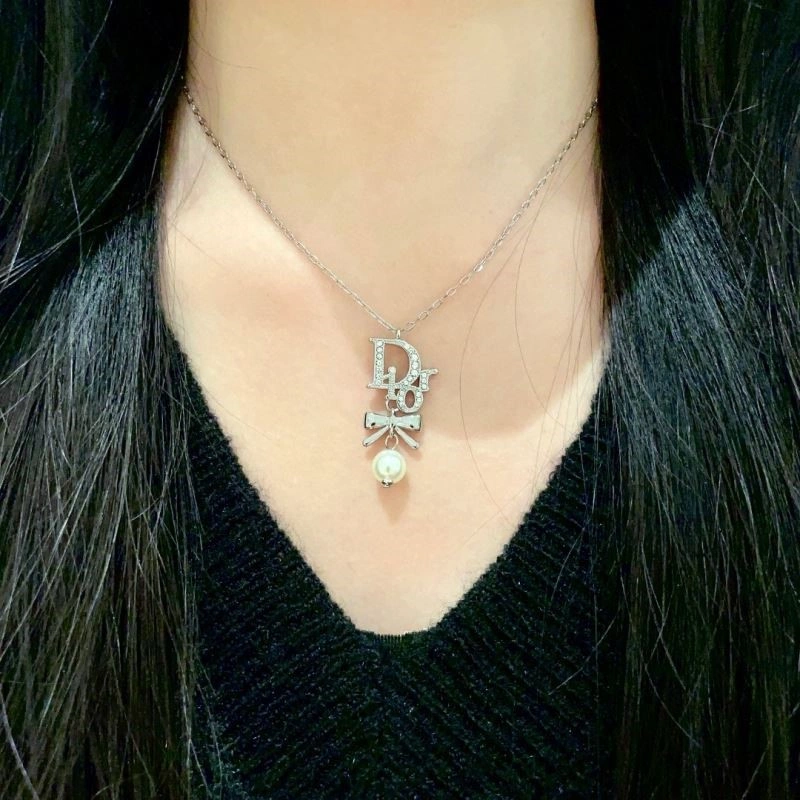 High accuracy Christian Dior Necklaces
