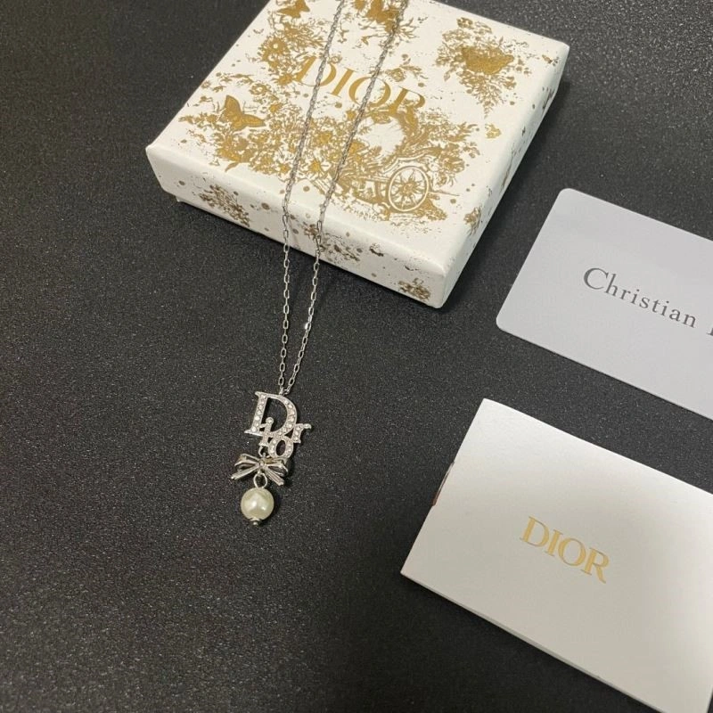 High accuracy Christian Dior Necklaces