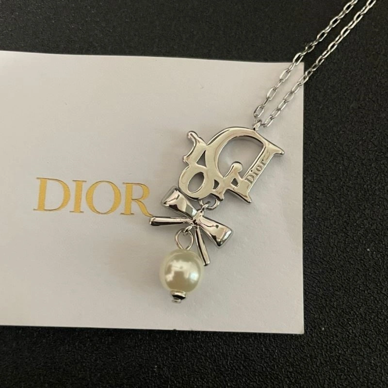 High accuracy Christian Dior Necklaces