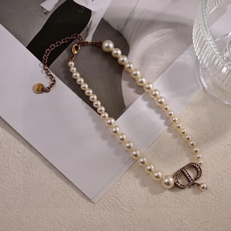 Exact replica Christian Dior Necklaces