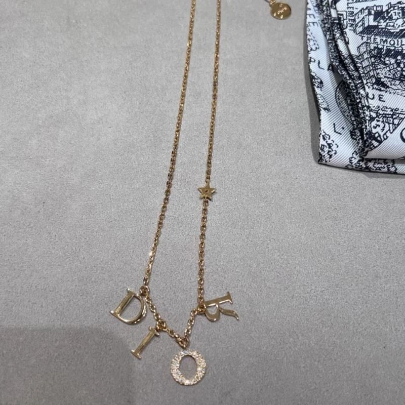 Factory-made Christian Dior Necklaces