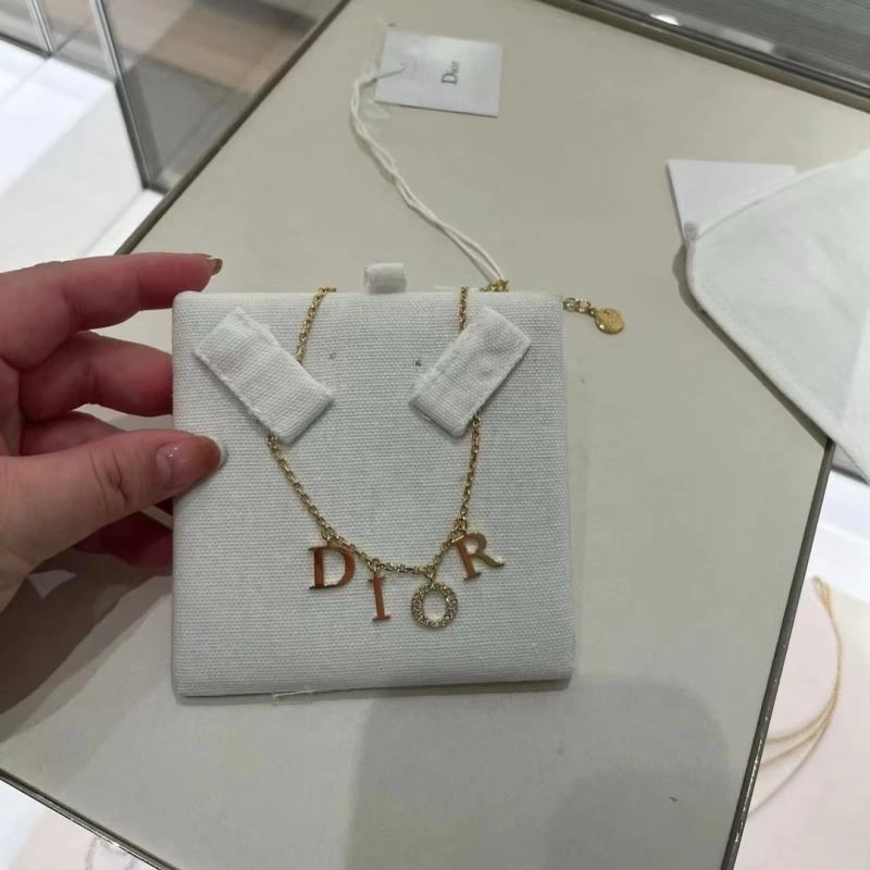 Factory-made Christian Dior Necklaces