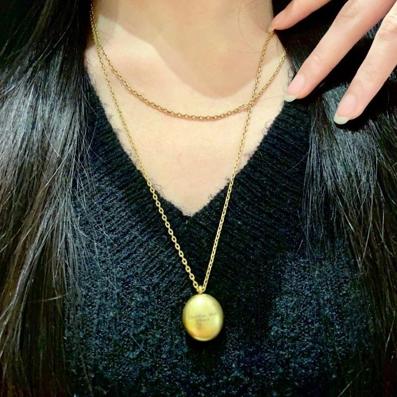 Christian Dior Necklaces