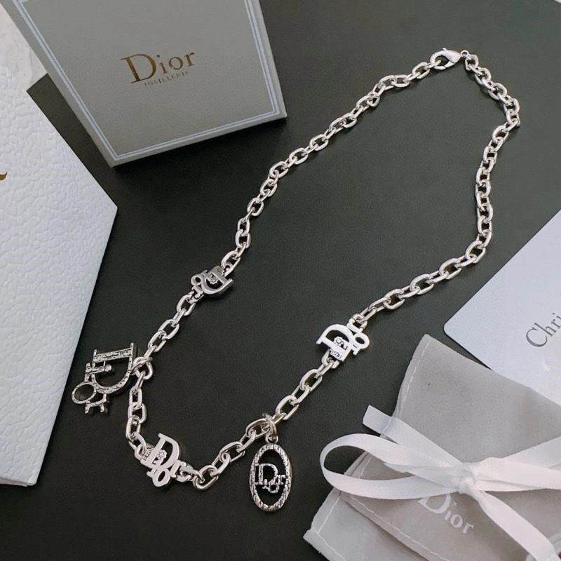 Cut-rate Christian Dior Necklaces