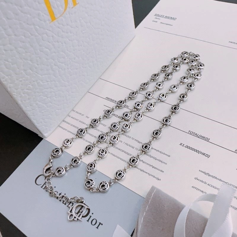 Official Christian Dior Necklaces