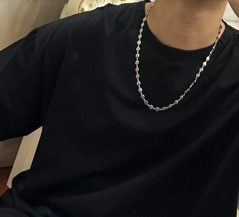 Official Christian Dior Necklaces