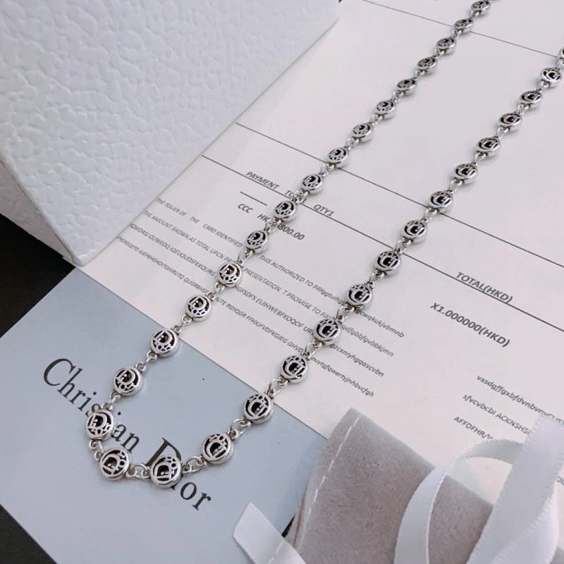 Official Christian Dior Necklaces