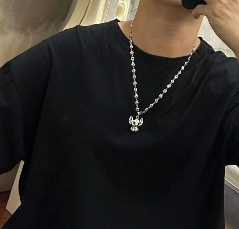 Inexpensive Christian Dior Necklaces