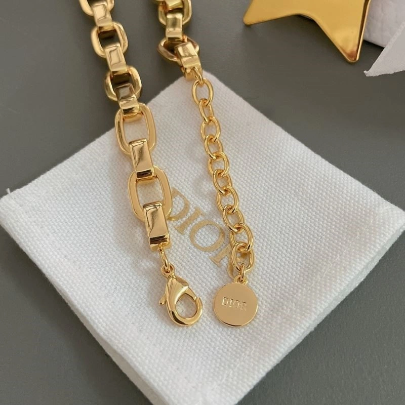 High accuracy Christian Dior Necklaces