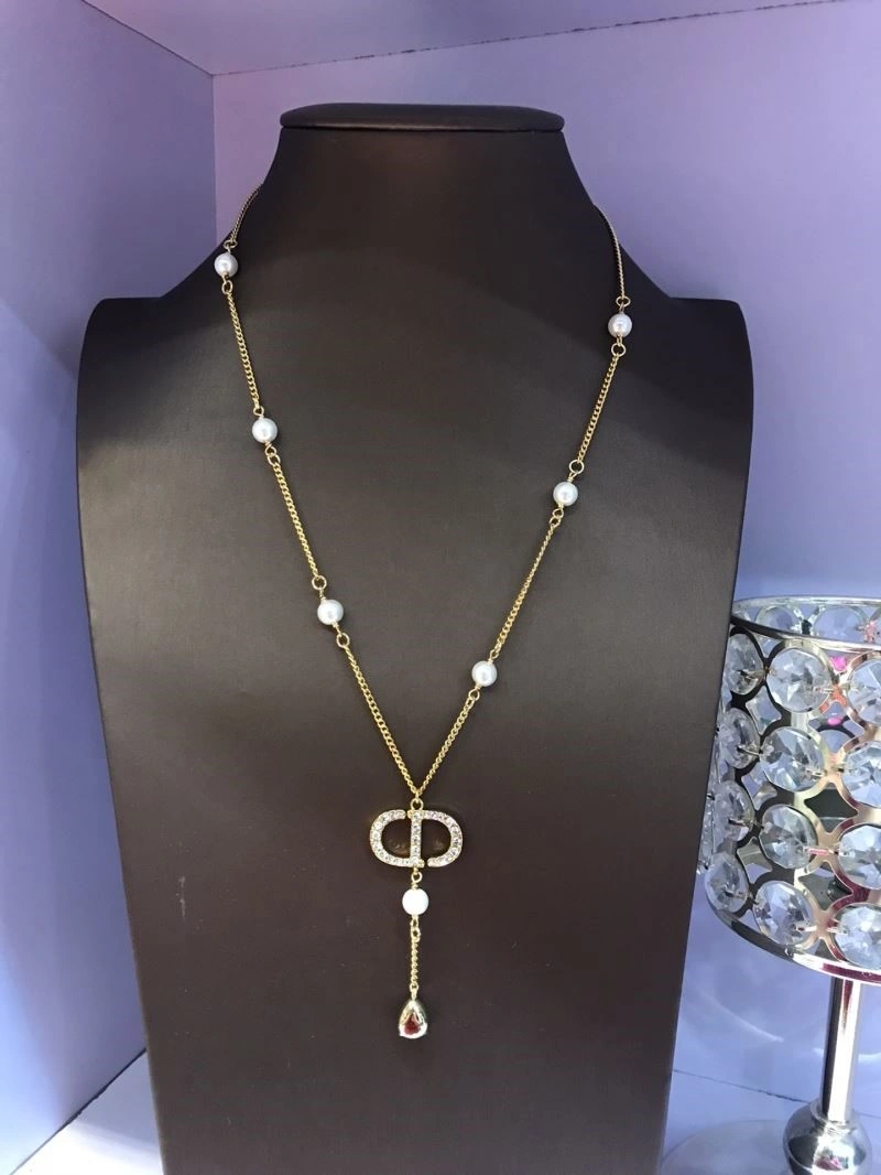 Top mirror Christian Dior Necklaces