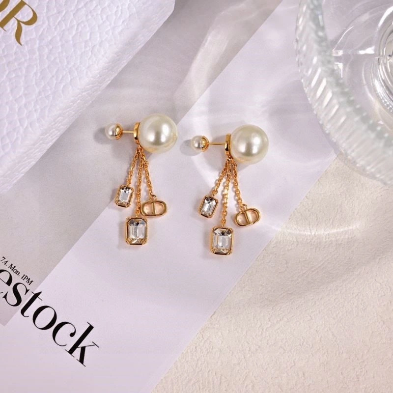 1:1 copy Christian Dior Necklaces