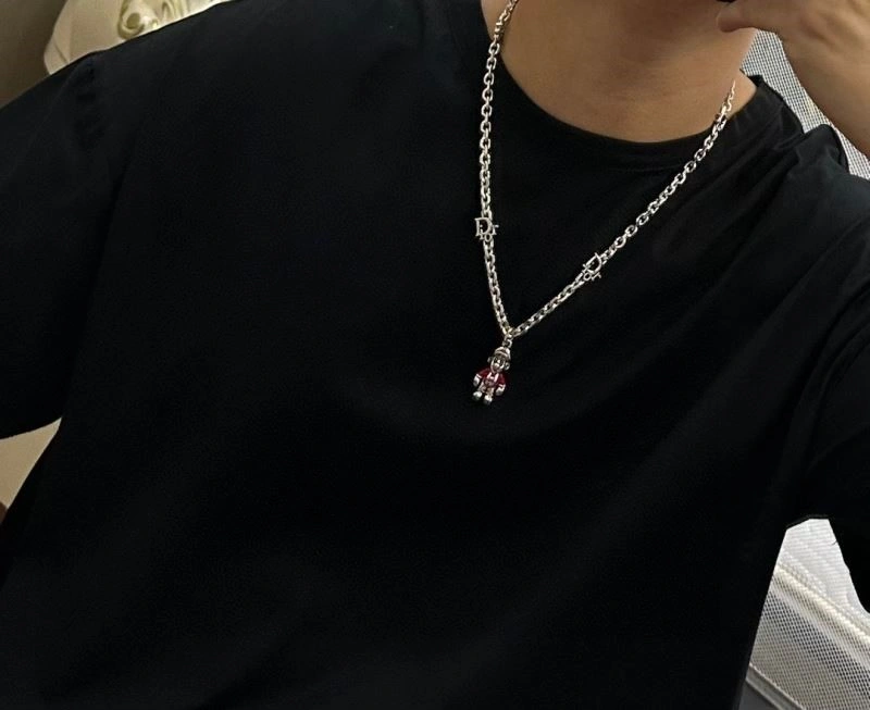 Reasonably priced Christian Dior Necklaces