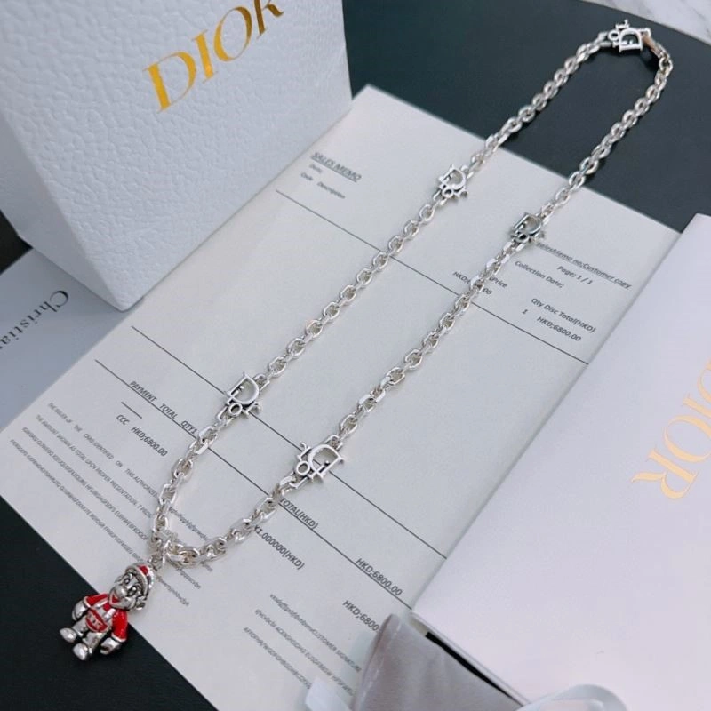Reasonably priced Christian Dior Necklaces