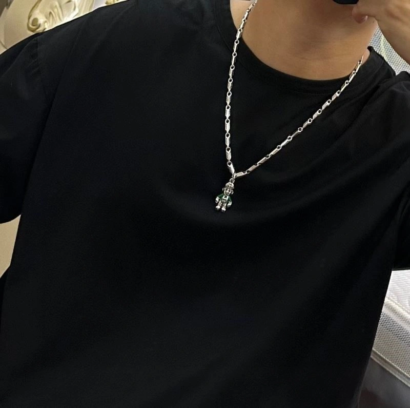 Cut-rate Christian Dior Necklaces