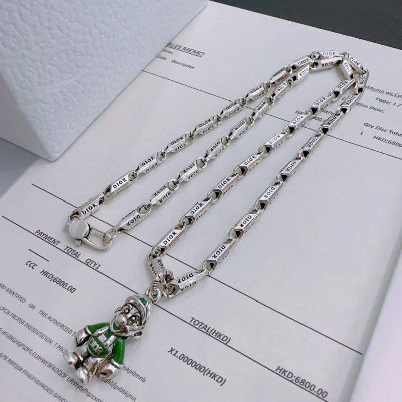Cut-rate Christian Dior Necklaces