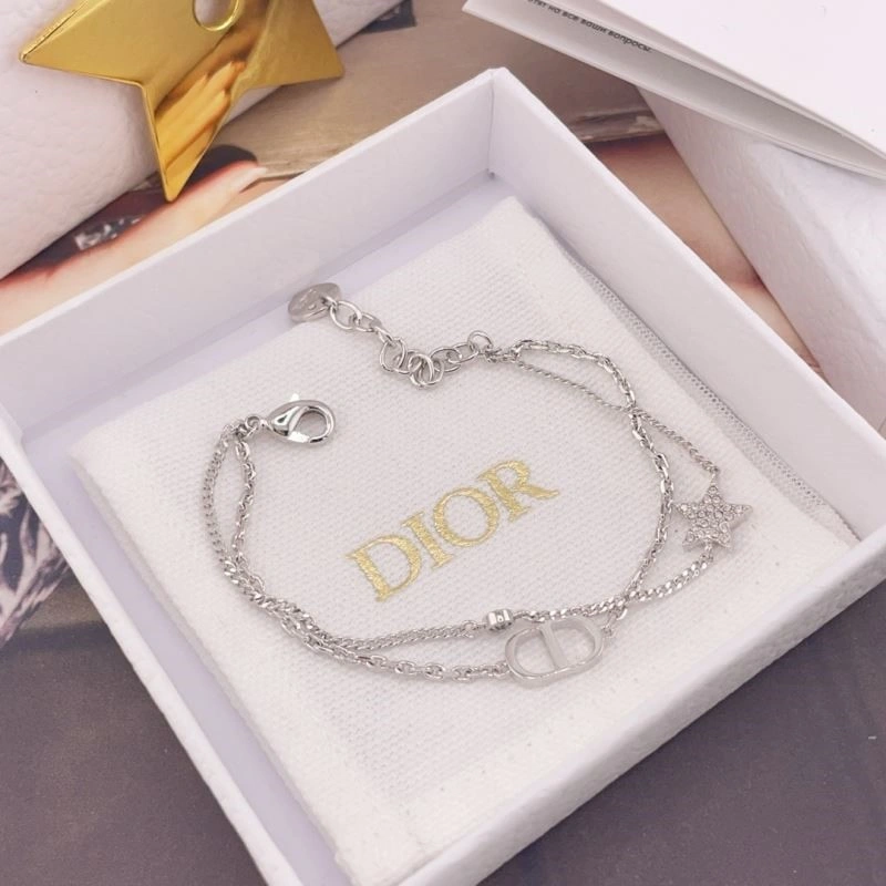 Reasonably priced Christian Dior Necklaces