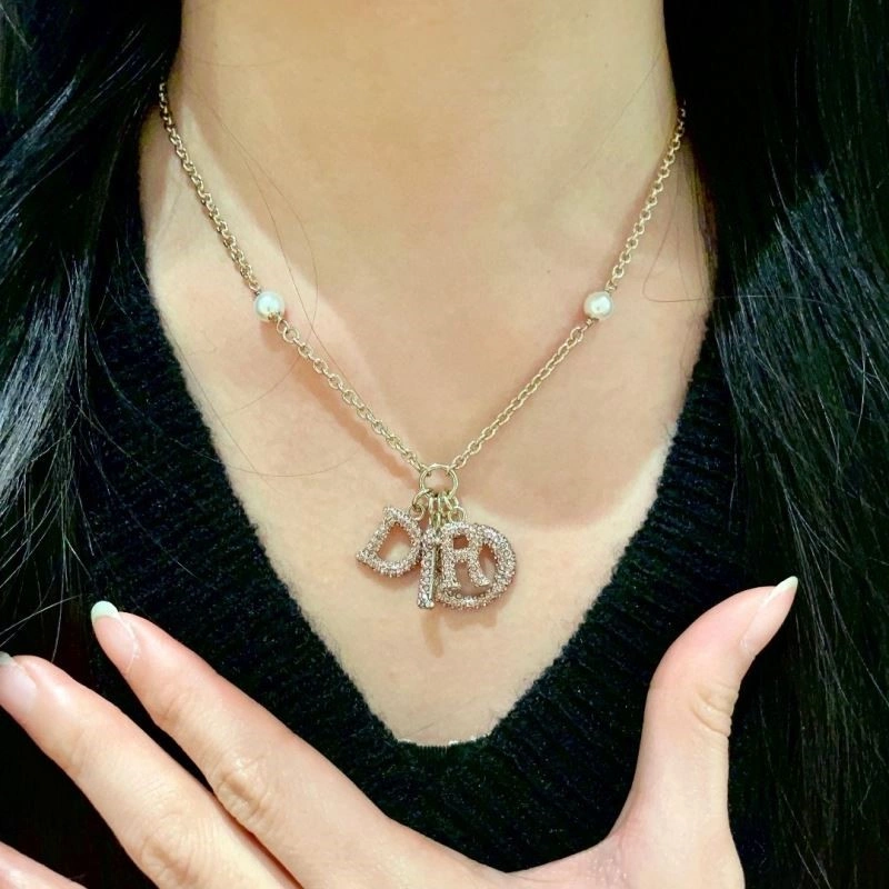 Factory-made Christian Dior Necklaces