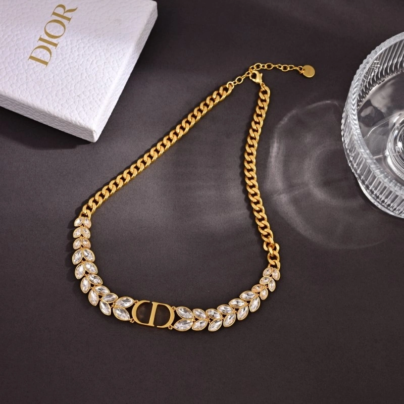 Discounted Christian Dior Necklaces