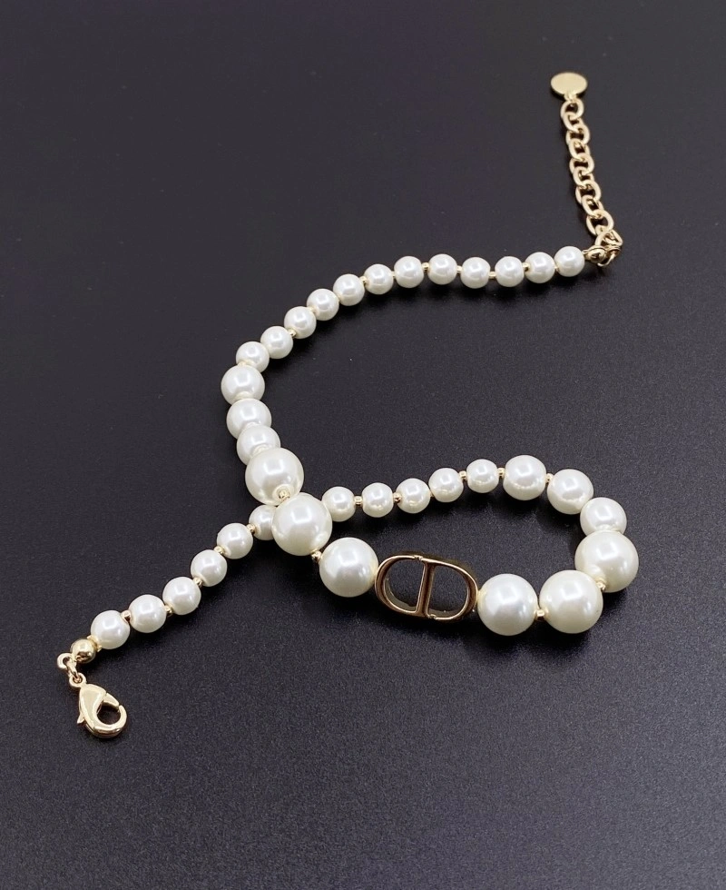 Top mirror Christian Dior Necklaces