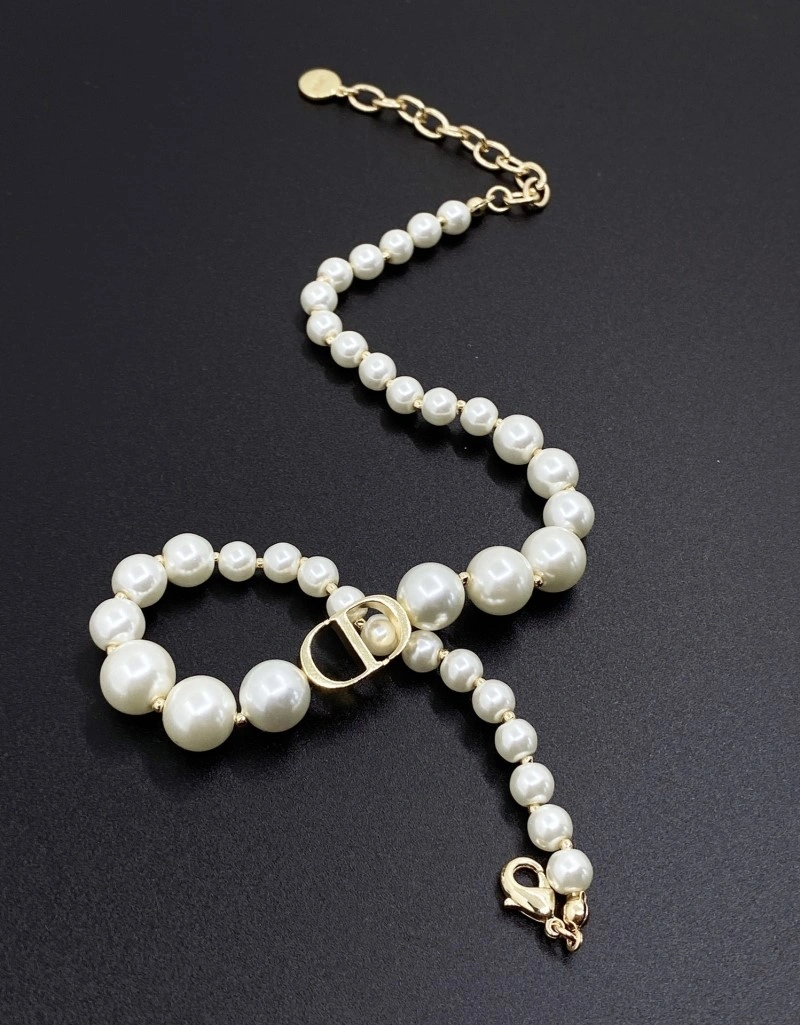 Top mirror Christian Dior Necklaces