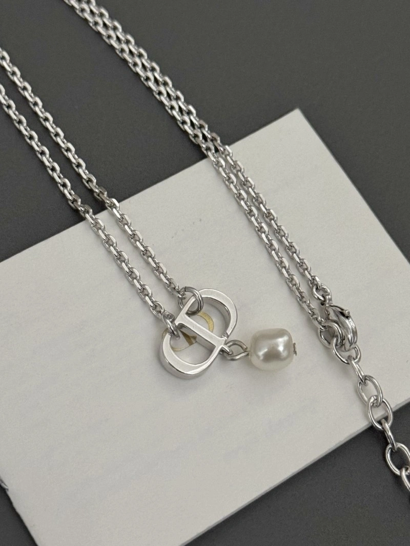 Official Christian Dior Necklaces