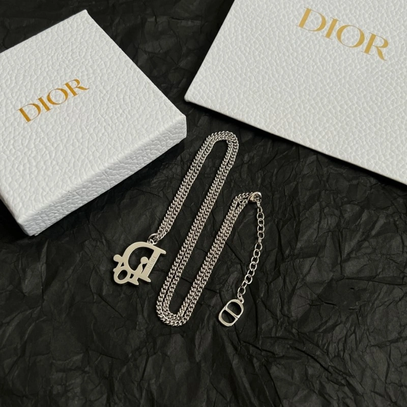 Reasonably priced Christian Dior Necklaces