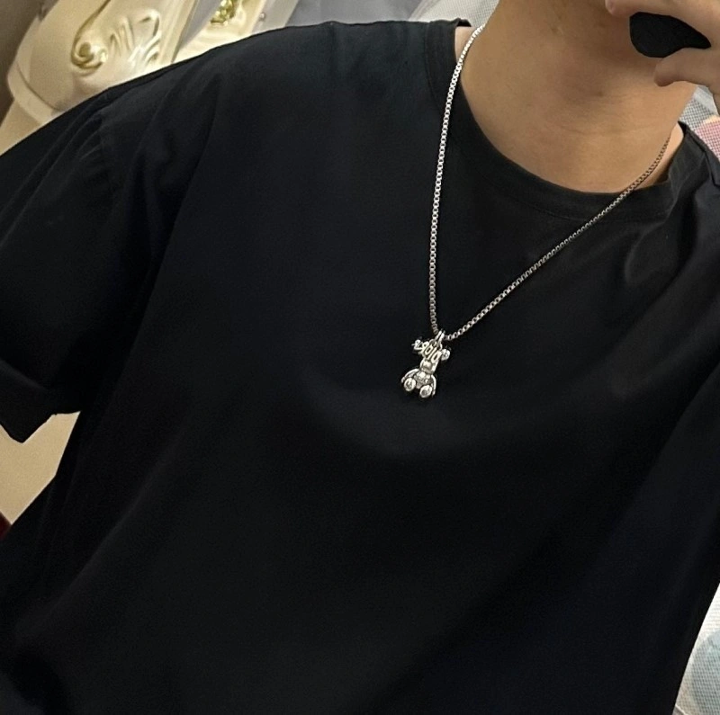 Economical Christian Dior Necklaces