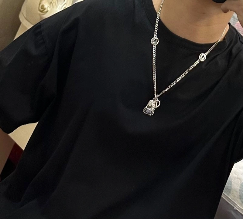 Official Christian Dior Necklaces
