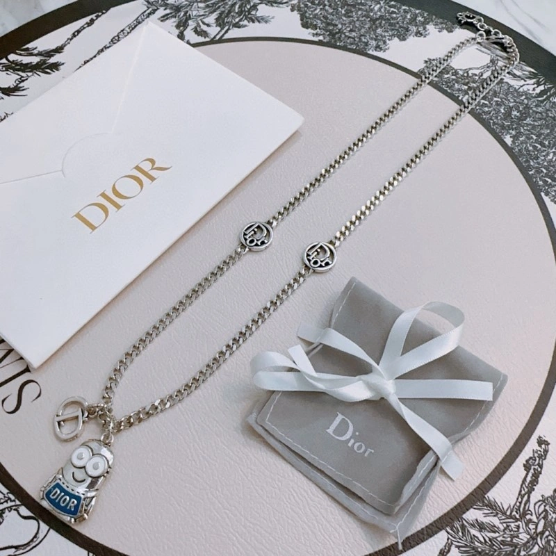 Official Christian Dior Necklaces