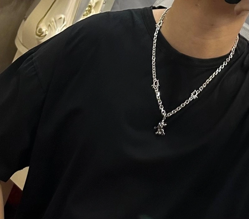 Value-priced Christian Dior Necklaces