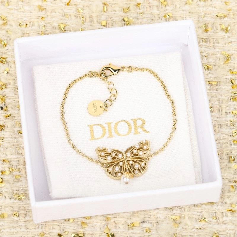 Value-priced Christian Dior Necklaces