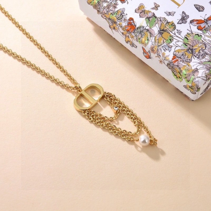 Top mirror Christian Dior Necklaces