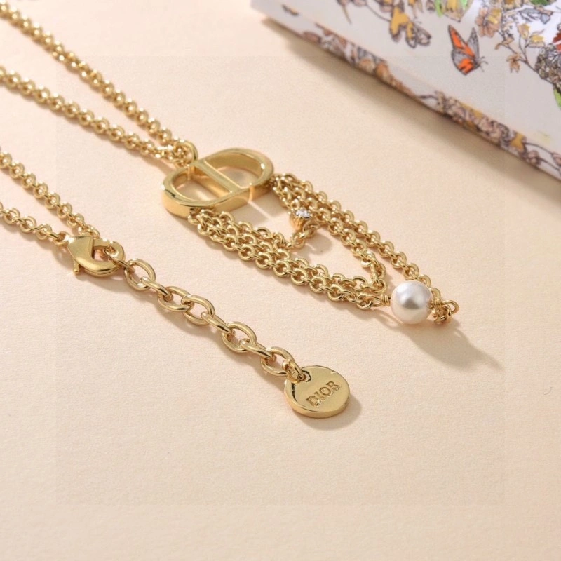 Top mirror Christian Dior Necklaces