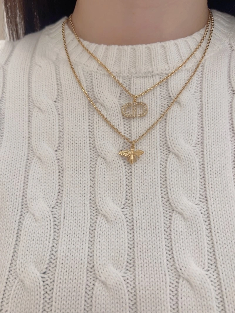 Economical Christian Dior Necklaces