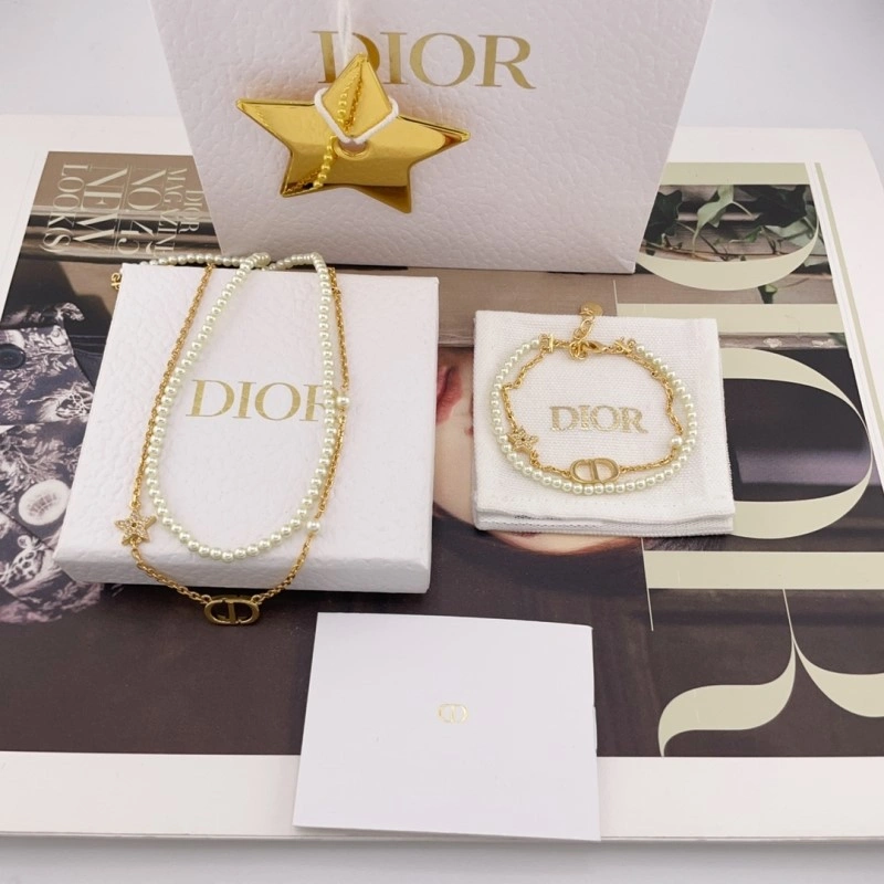 Christian Dior Necklaces