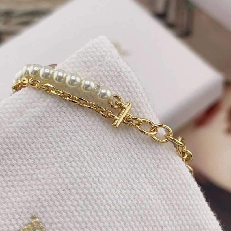 Factory-made Christian Dior Necklaces
